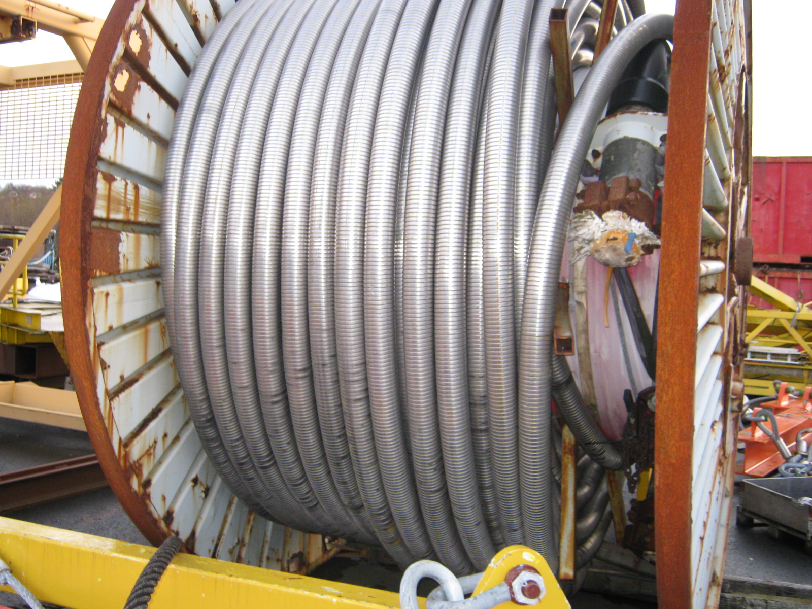 Hose, 10000 psi, 2" ID x 650 m - Coflexip For Sale or Rent - Listing ID ...