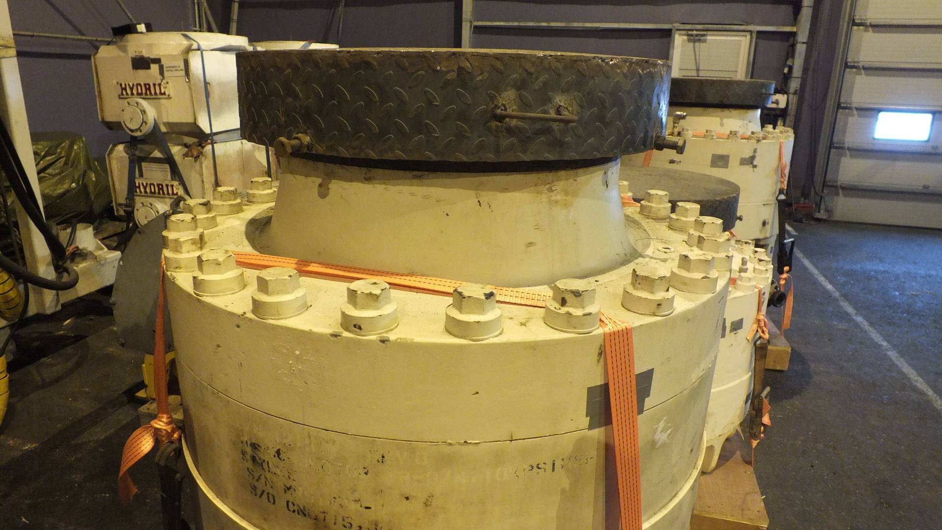 Connector, Wellhead, 18-3/4" 10K - H4 - Vetco Style E - Hub - Unused ...