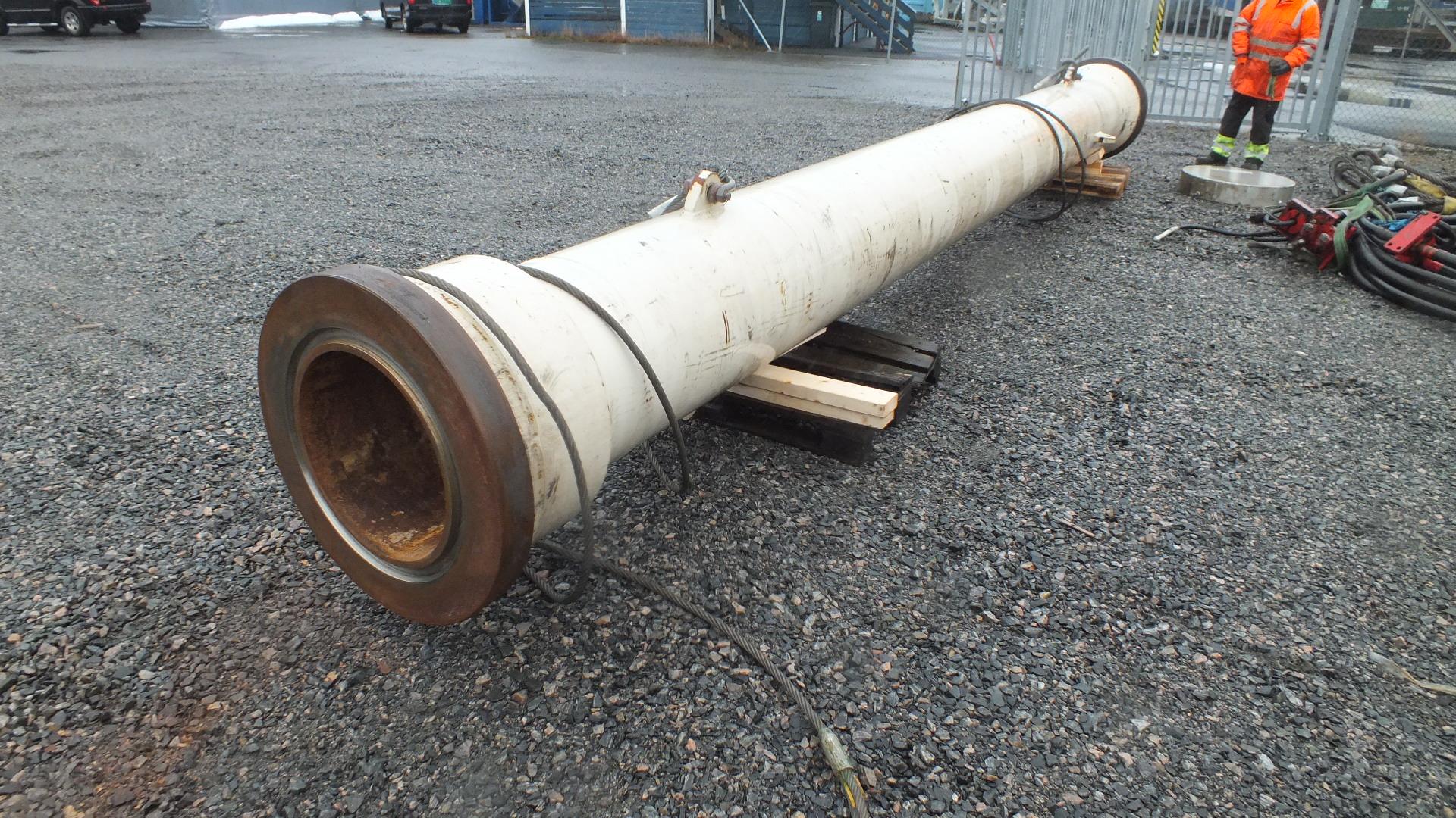 Riser, Drilling Spool, 18 3/4" 5000 psi x 10k psi hub - 7255mm For Sale ...
