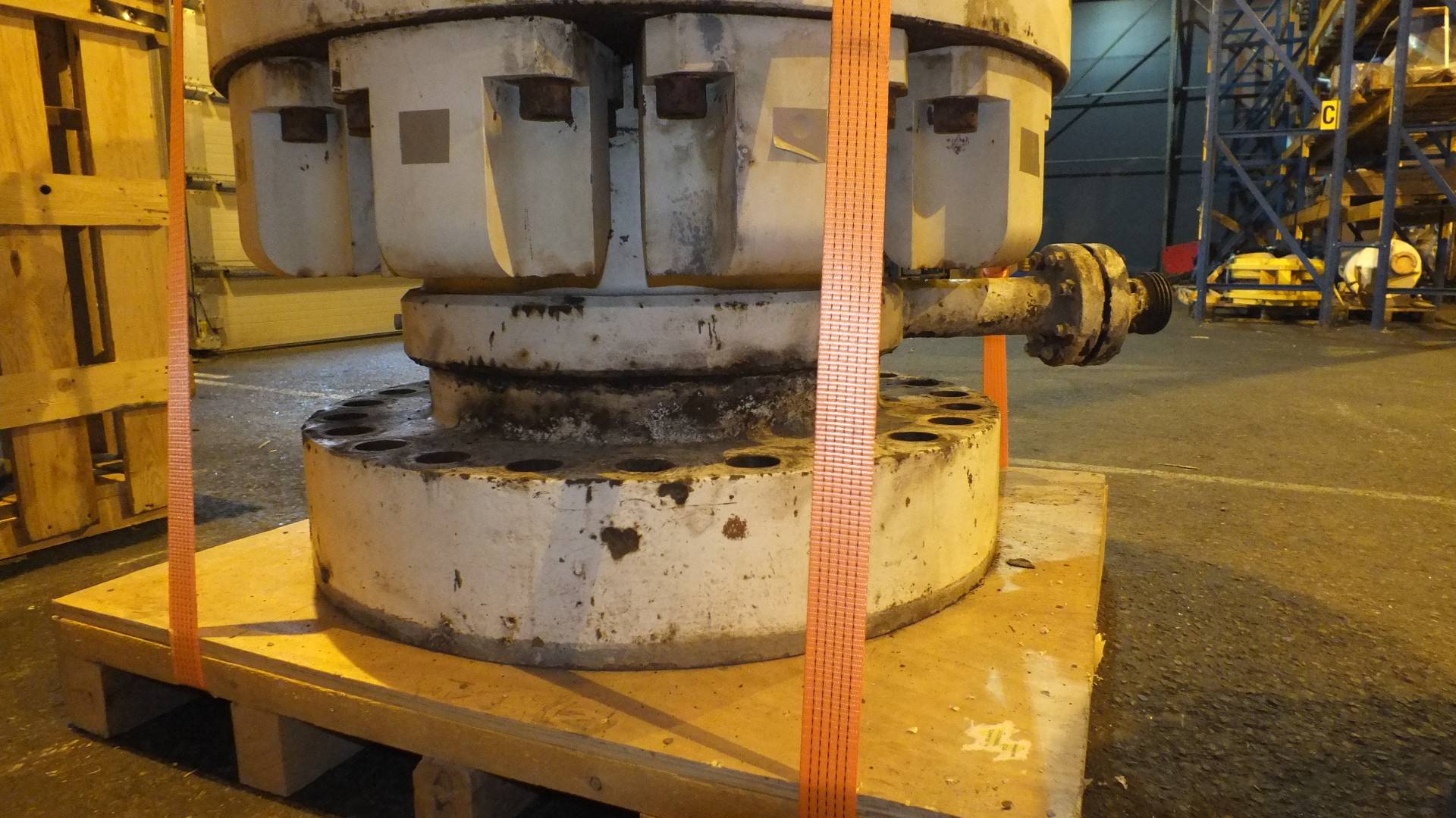 Connector, Wellhead, 18-3/4" 10K - H4 - Vetco Style E - Hub - Unused ...