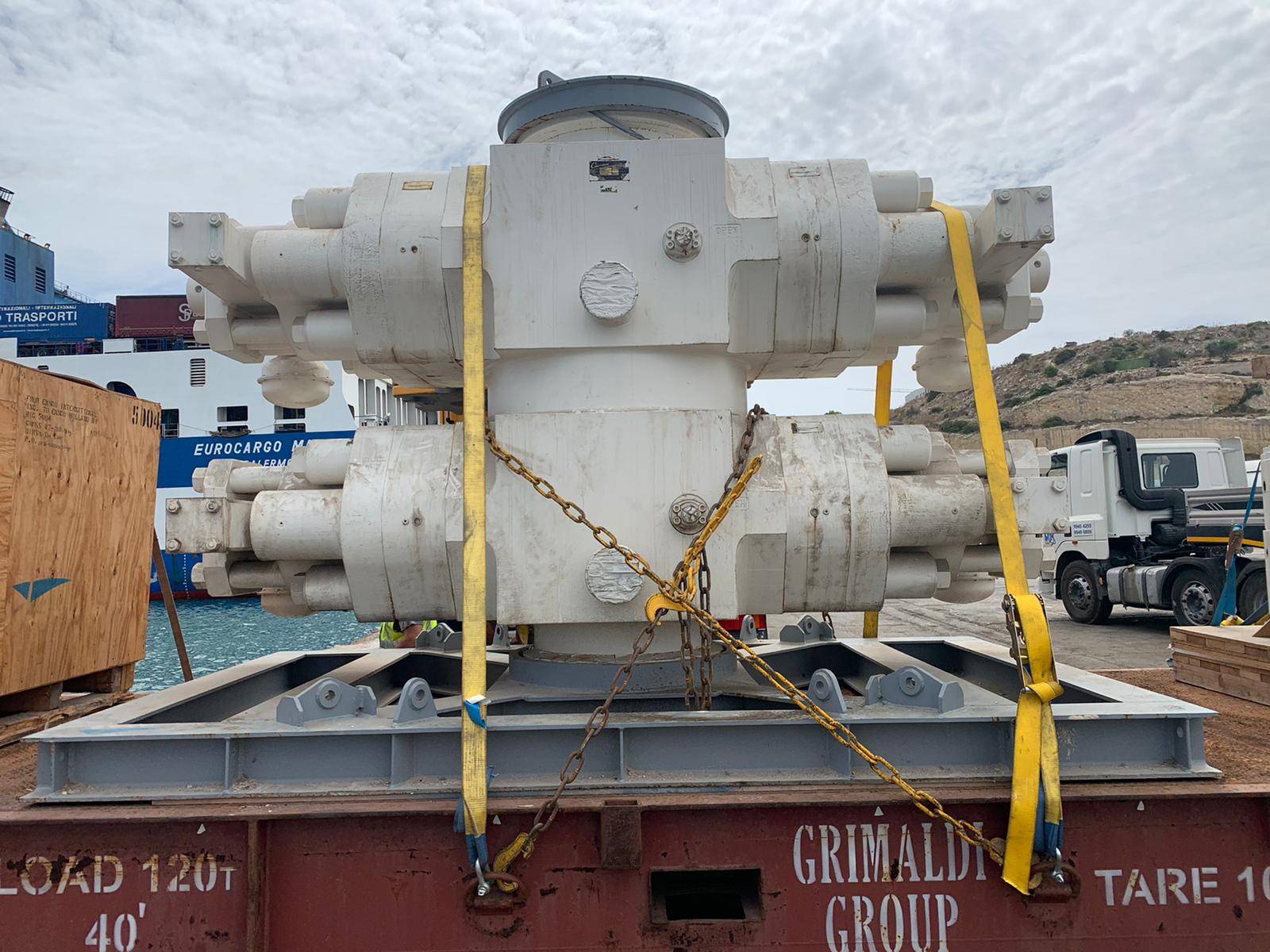 BOP, 18-3/4", 15000 psi, Double Ram - Cameron U2 - Refurbished For Sale ...