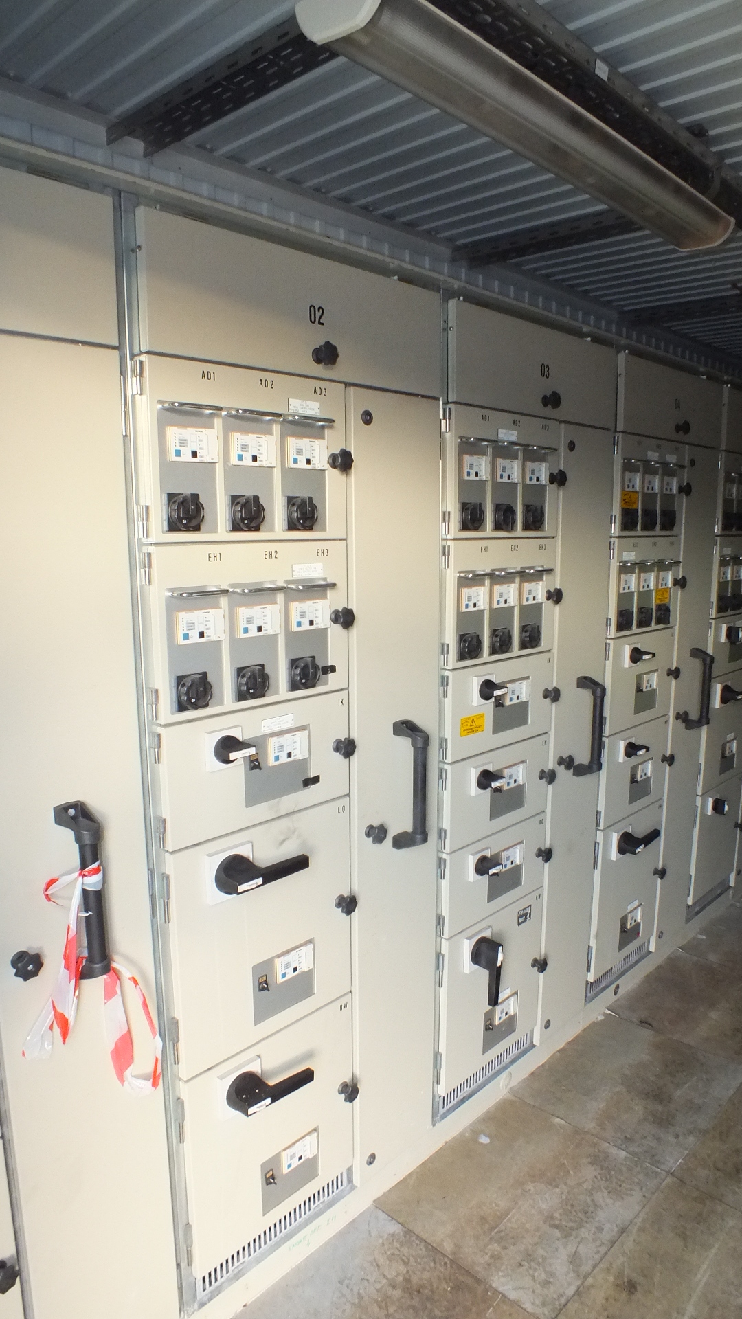 Container, Offshore Zone 2, w/Electric switchgear and AC Drives (LER ...