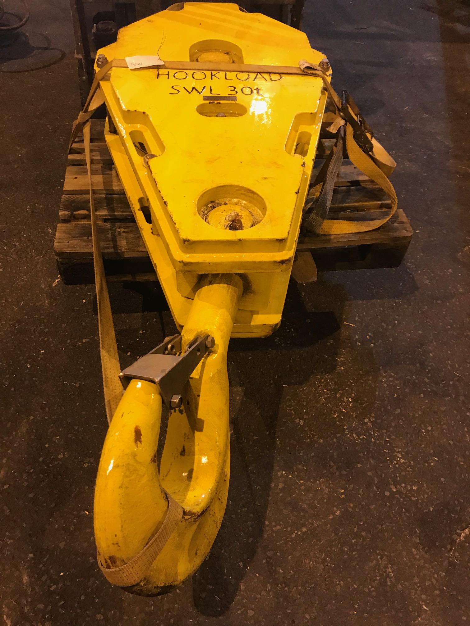 Crane block, with hook, 30 Te SWL- 1 sheave - Ropeblock For Sale ...